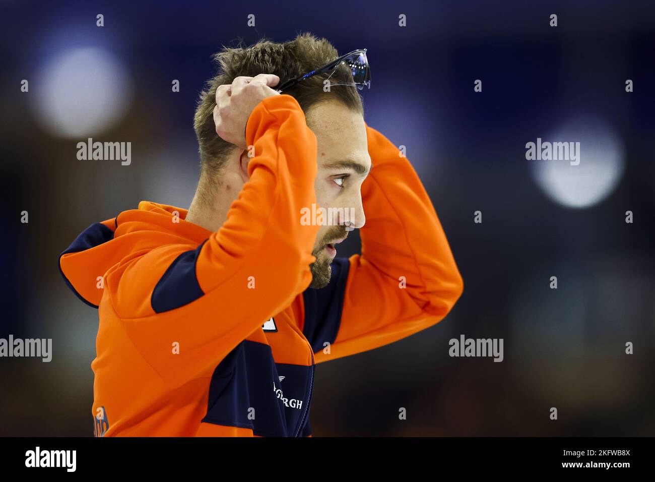 HERENVEEN - Kjeld Nuis (NED) reacts after the 1500 meters during the ...