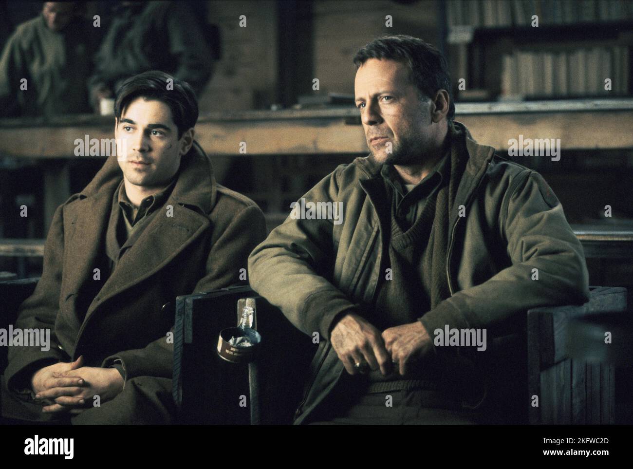 COLIN FARRELL, BRUCE WILLIS, HART'S WAR, 2002 Stock Photo - Alamy