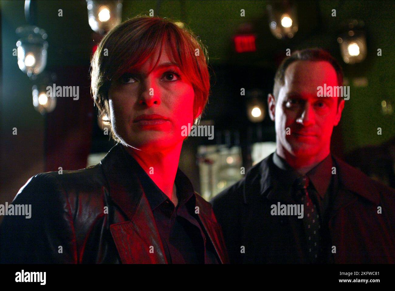 MARISKA HARGITAY, CHRISTOPHER MELONI, LAW and ORDER: SPECIAL VICTIMS UNIT : SEASON 4, 2002 Stock ...