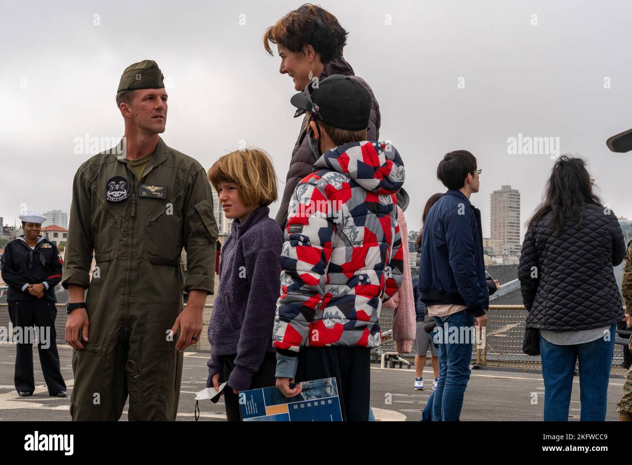 Uh 1y yankee helicopter hi-res stock photography and images - Alamy