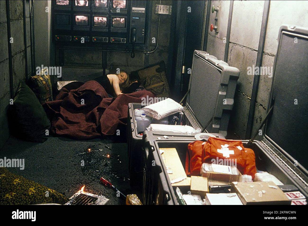 JODIE FOSTER, KRISTEN STEWART, PANIC ROOM, 2002 Stock Photo - Alamy