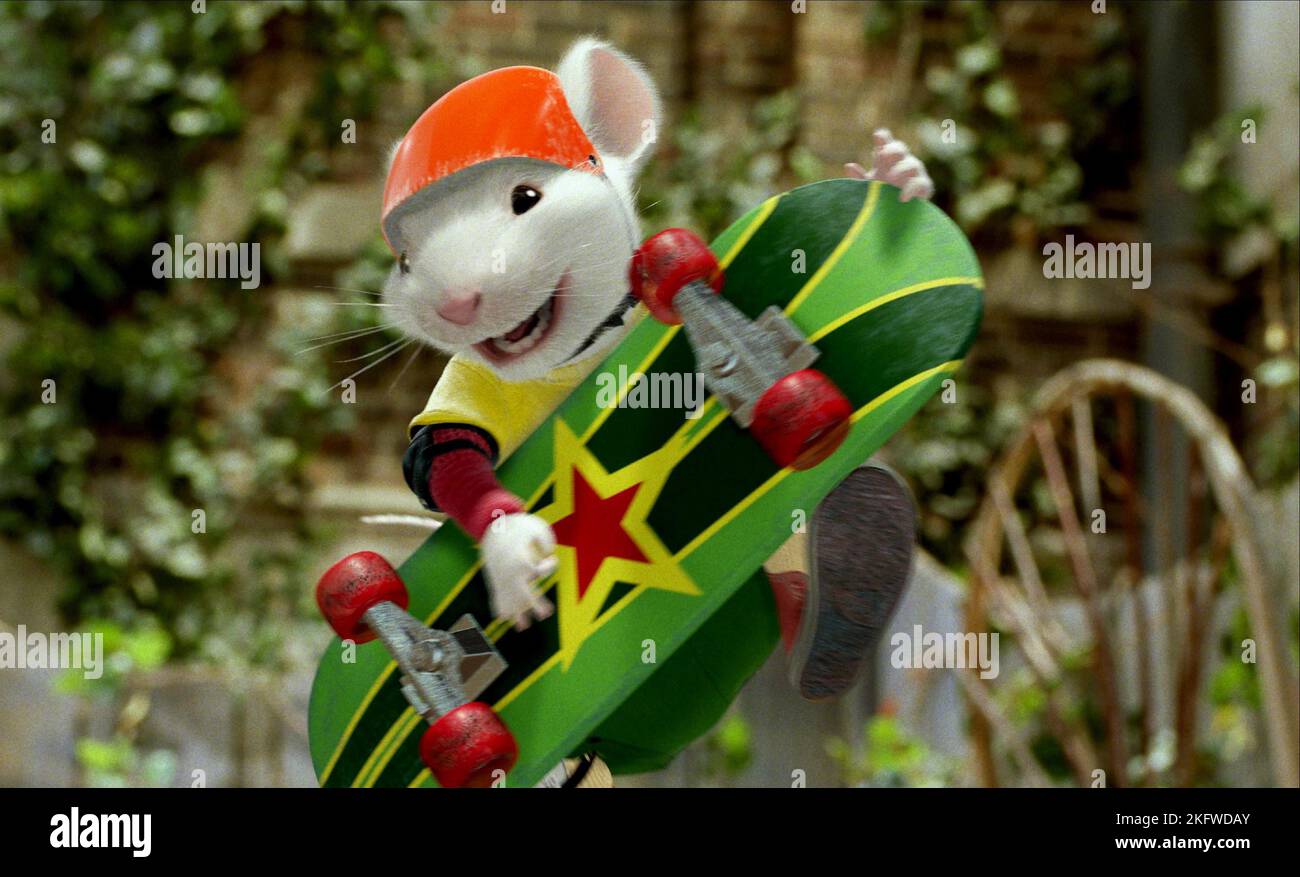 STUART, STUART LITTLE 2, 2002 Stock Photo - Alamy