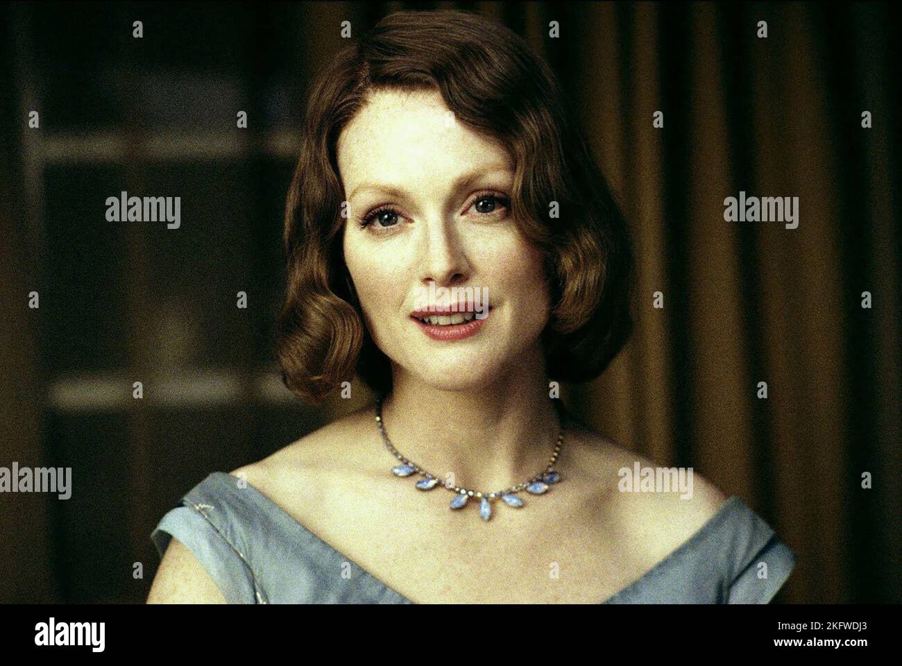JULIANNE MOORE, THE HOURS, 2002 Stock Photo - Alamy