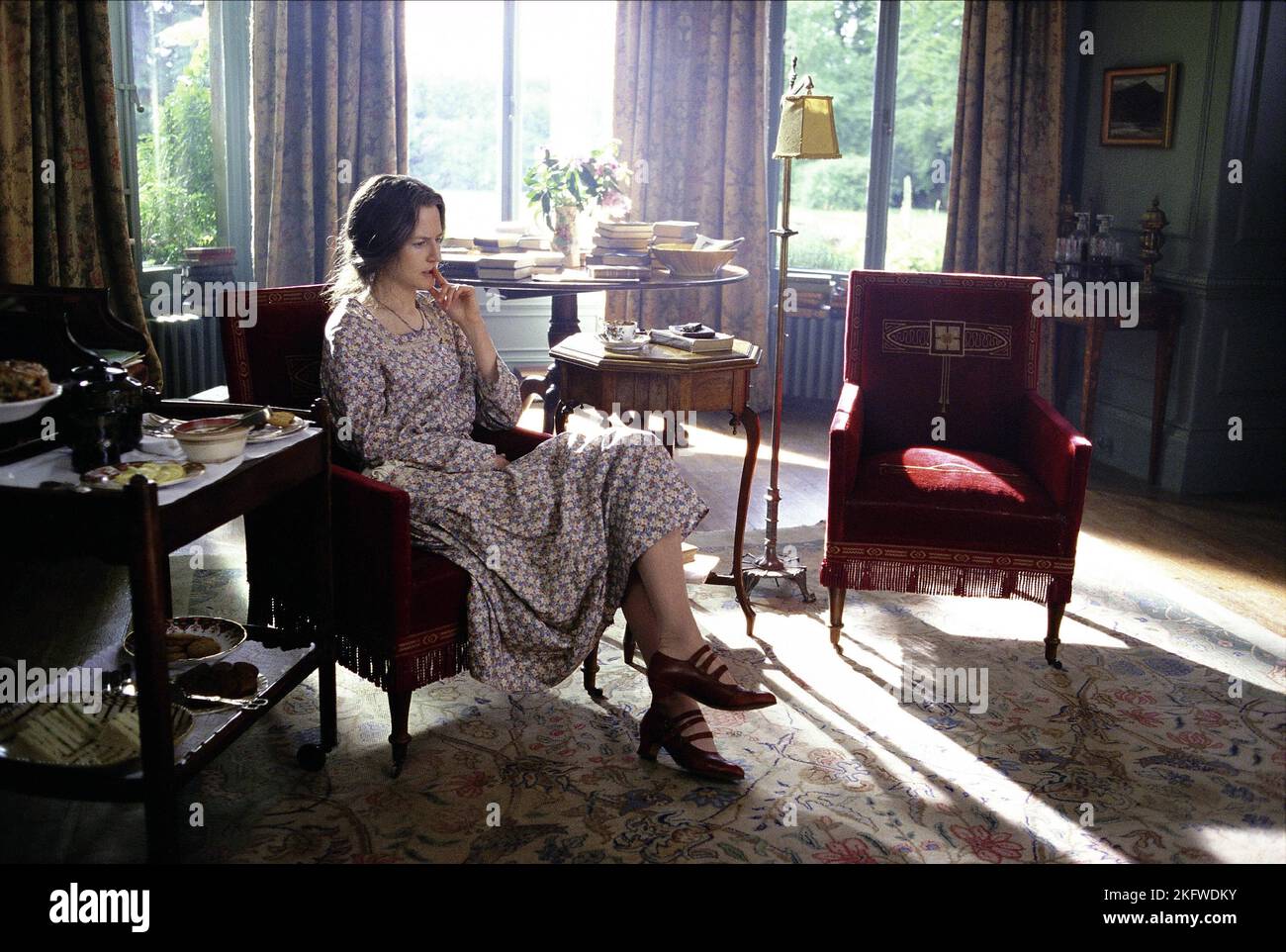 NICOLE KIDMAN, THE HOURS, 2002 Stock Photo - Alamy