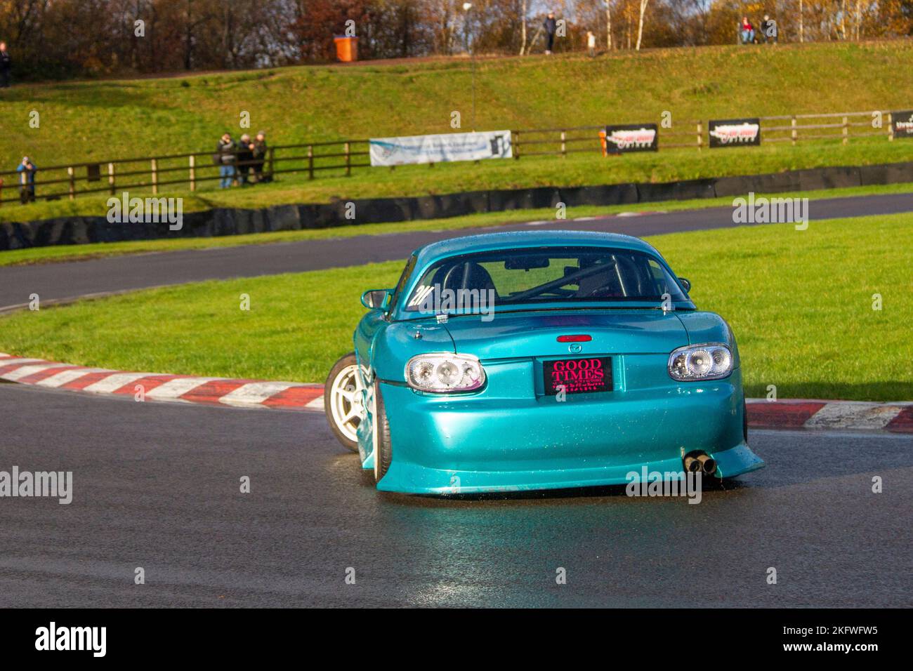 GoodTimes MAZDA custom car High-speed cornering on wet roads on Three ...
