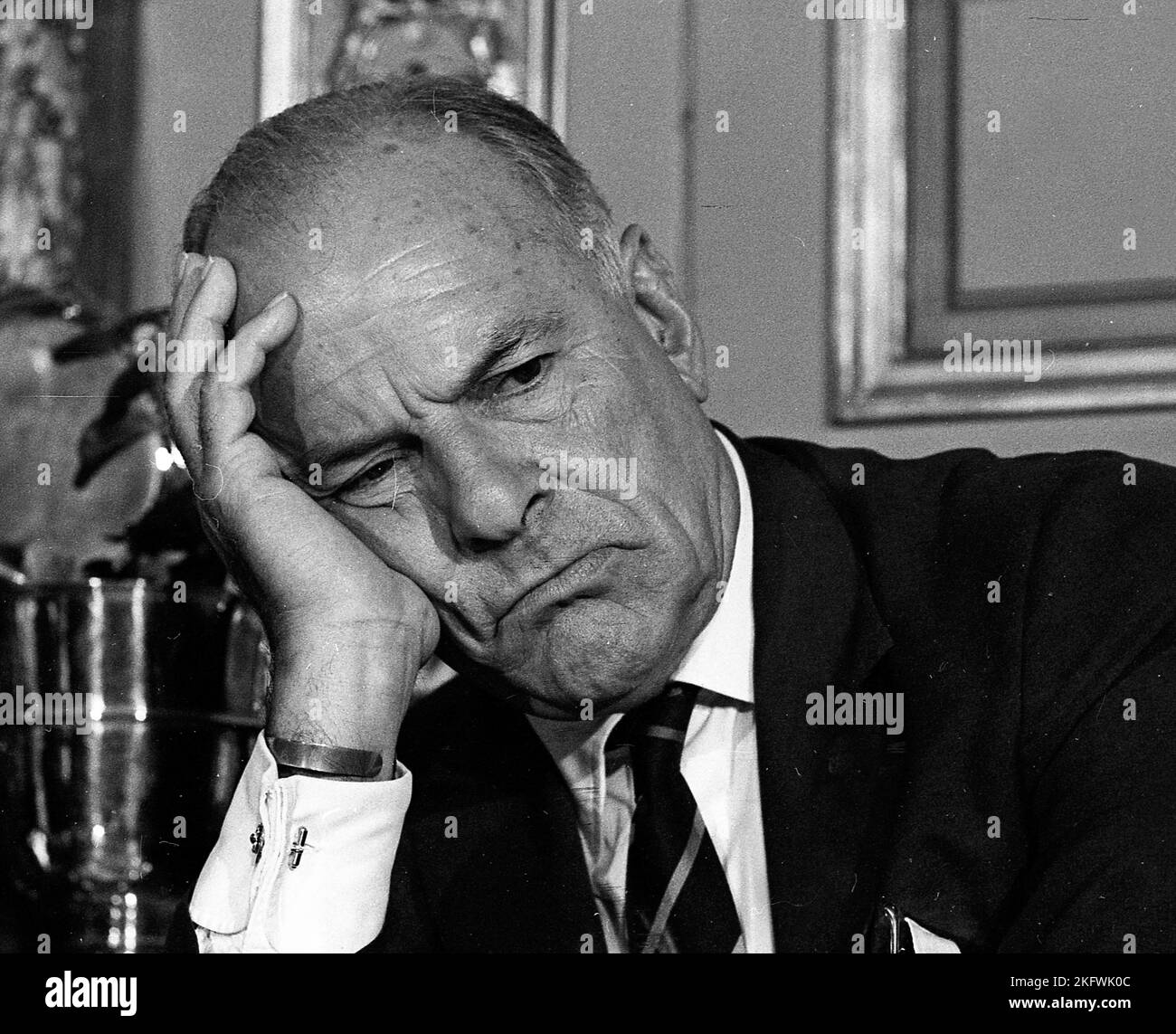 American politician and actor hi-res stock photography and images - Alamy