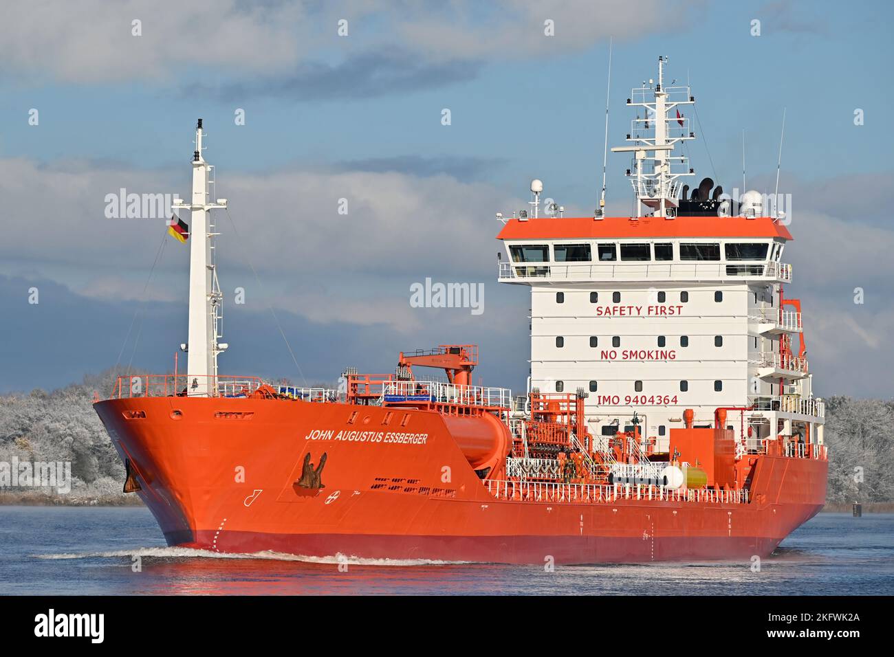 Essberger tanker hi-res stock photography and images - Alamy