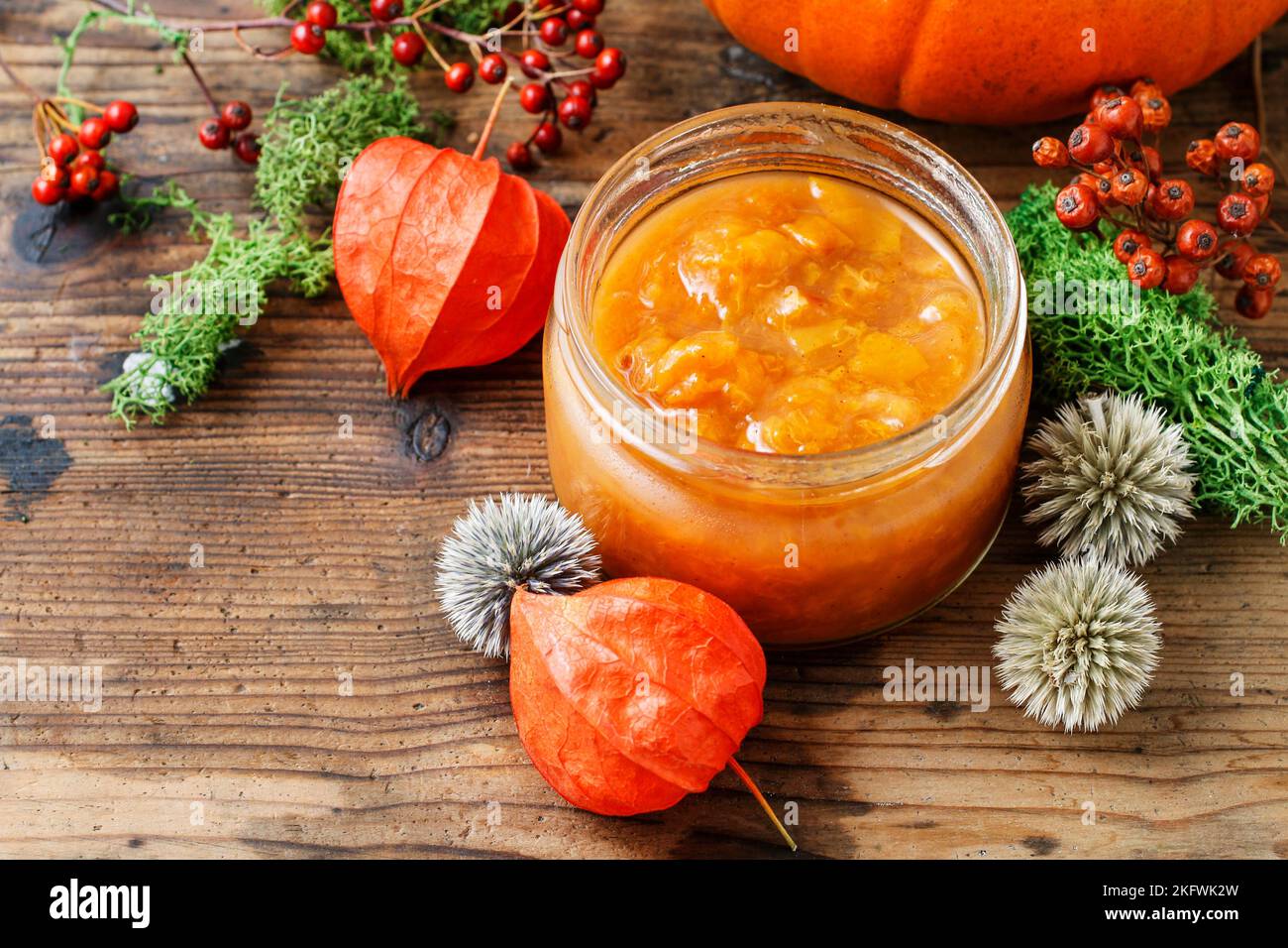 Peach jam dessert, healthy fruit dish Stock Photo - Alamy