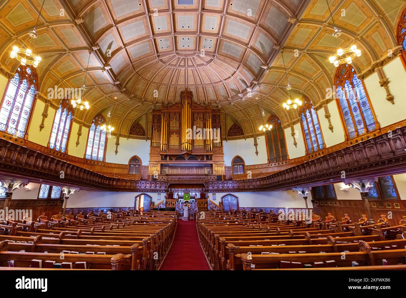 Presbyterian church interior hi-res stock photography and images - Alamy