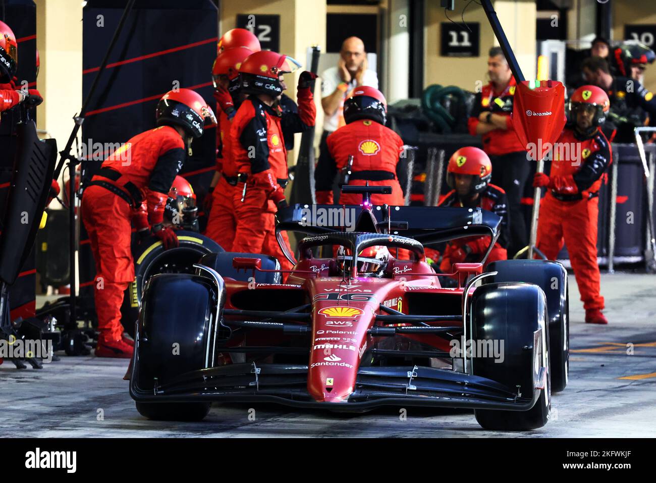 Charles Leclerc (MON) Ferrari F1-75 makes a pit stop. 20.11.2022 ...