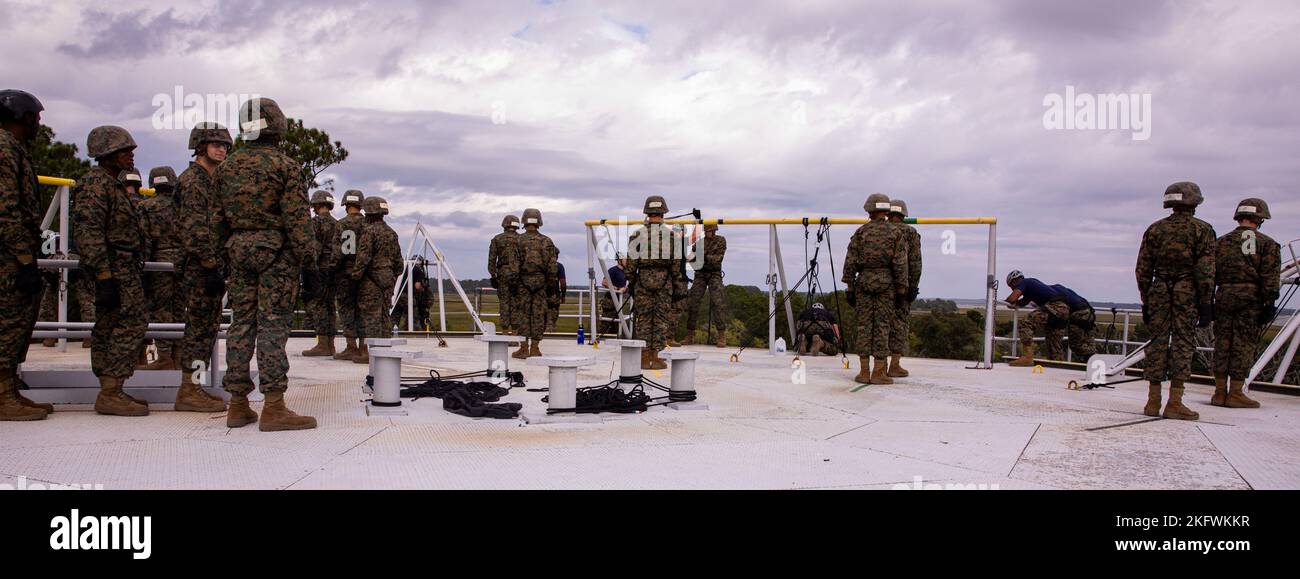 Recruits with Mike Company, 3rd Recruit Training Battalion, go down the ...