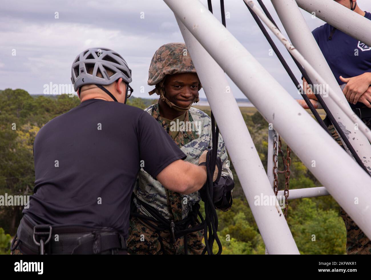 Recruits with Mike Company, 3rd Recruit Training Battalion, go down the ...