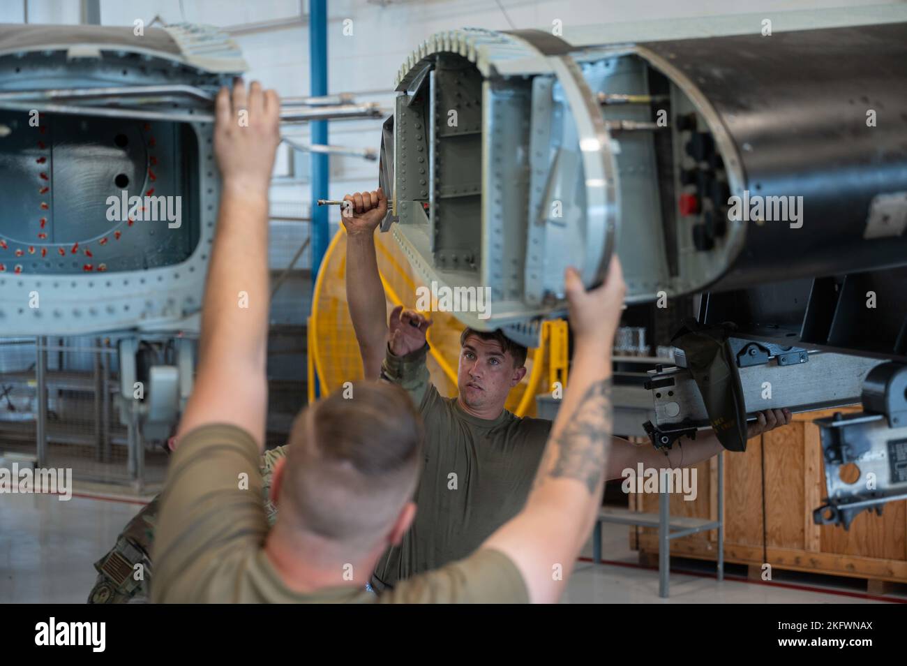 309th aircraft maintenance squadron hi-res stock photography and images ...