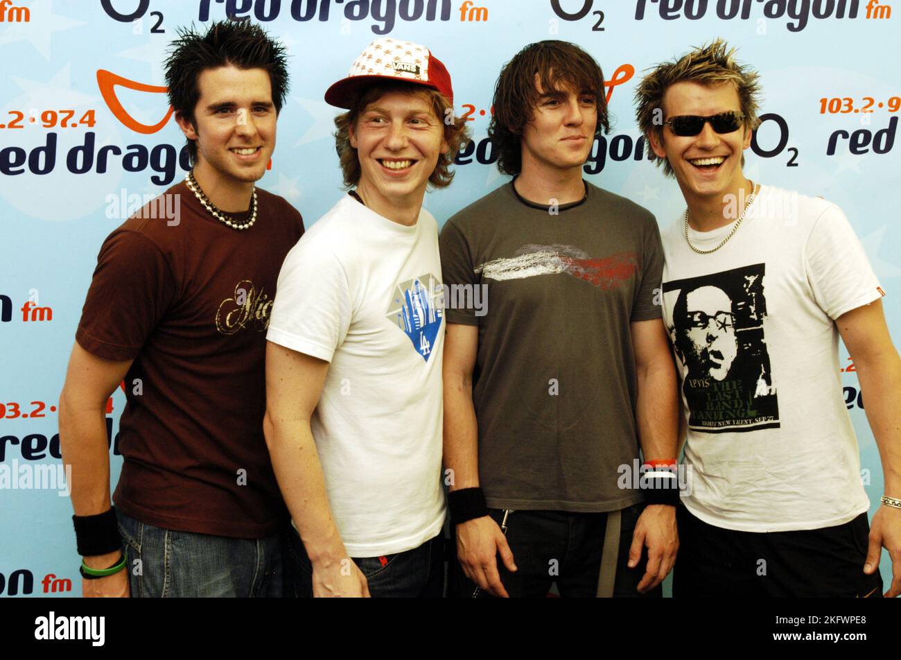 Pop 2000s tour hi-res stock photography and images - Alamy