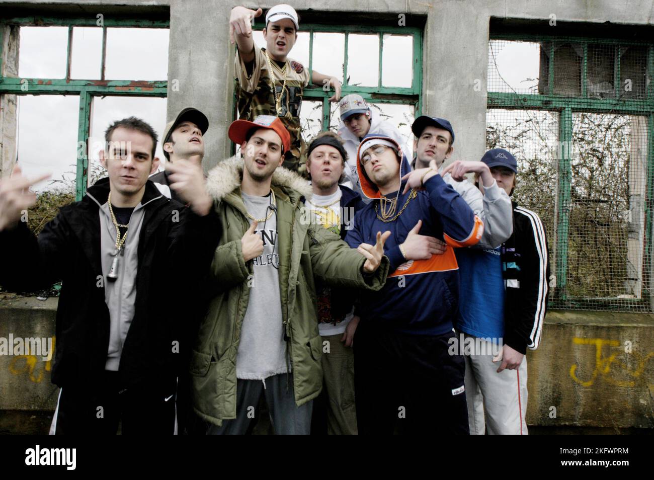 Goldie lookin’ chain hi-res stock photography and images - Alamy