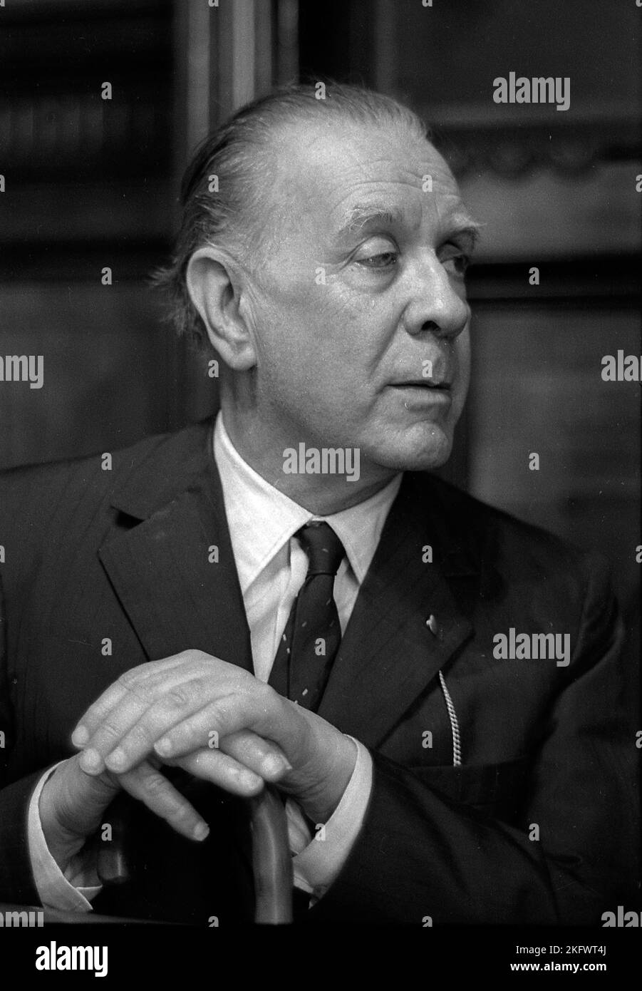 Biblioteca Black and White Stock Photos & Images - Alamy