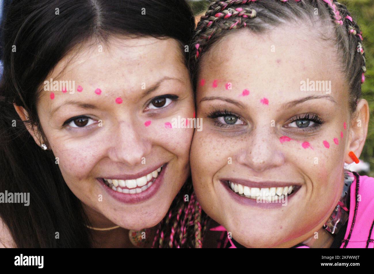 Creamfields and stage hi-res stock photography and images - Alamy