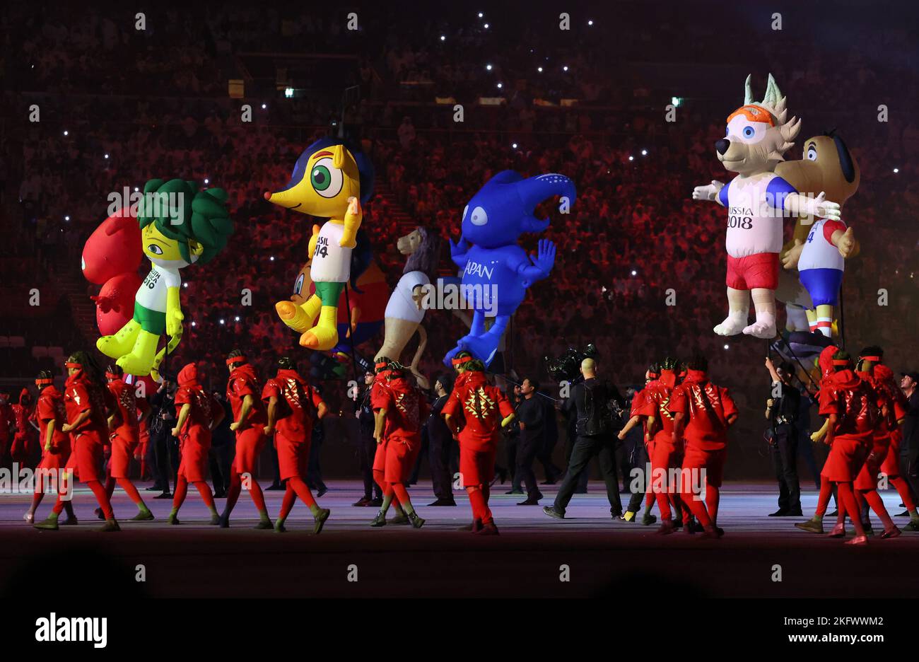 Al Khor, Qatar. 20th Nov, 2022. Mascots of previous FIFA World Cups are ...