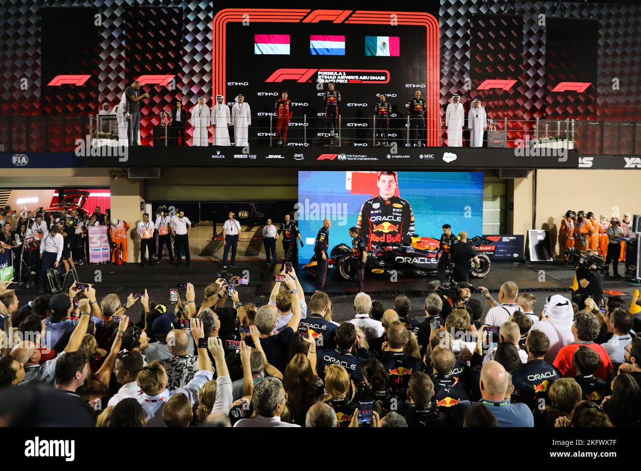 Abu Dhabi, United Arab Emirates. 20th Nov, 2022. Max Verstappen of Red ...