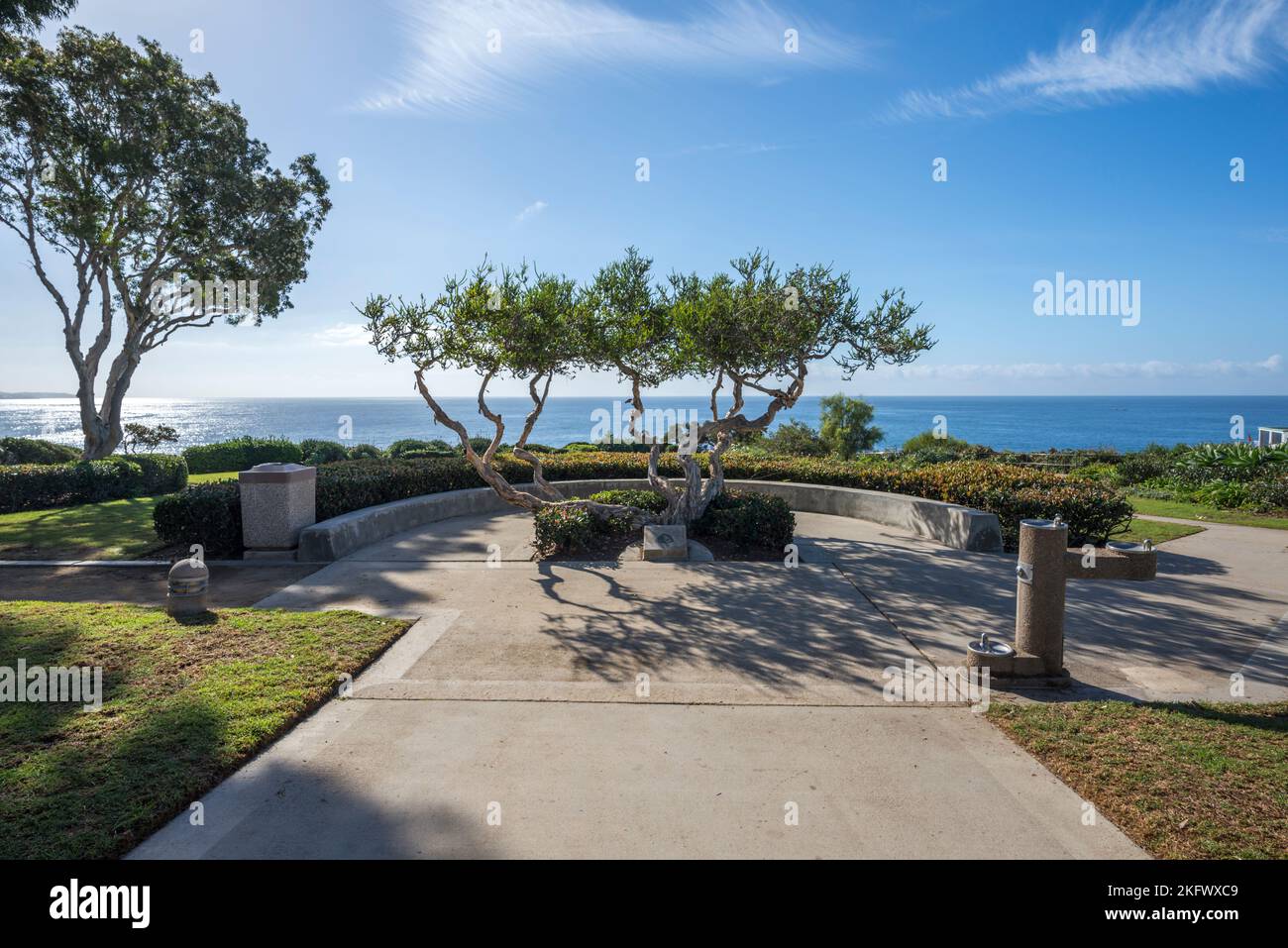 Coastal view from Crescent Bay Point Park. Laguna Beach, California ...
