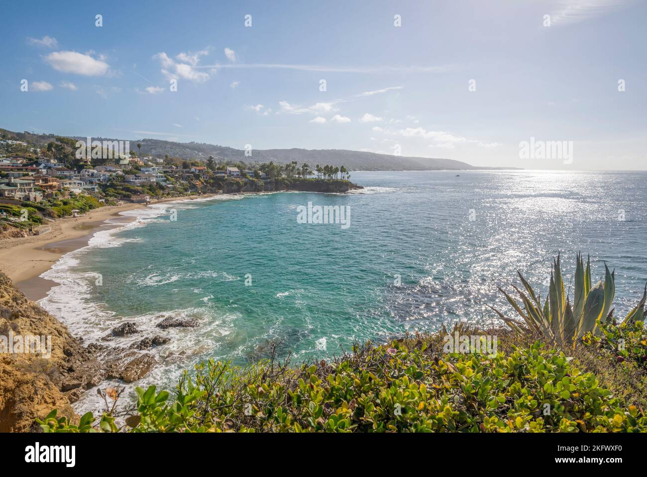 Coastal view from Crescent Bay Point Park. Laguna Beach, California ...