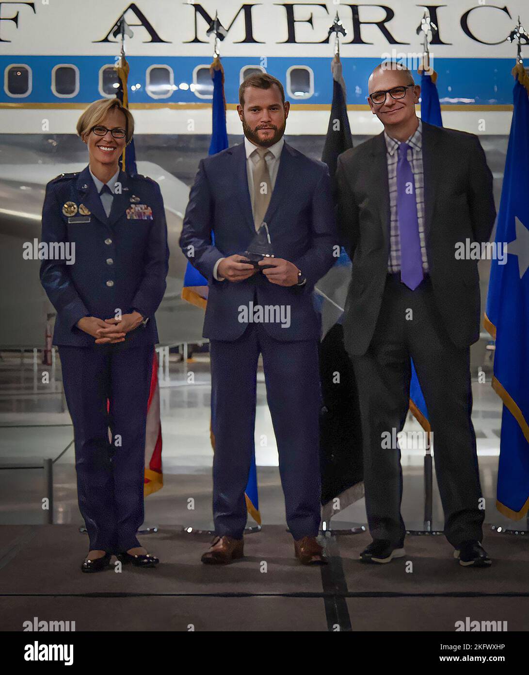 AFRL Fellows 2022 Honors ECA Award Winner Andrew Metcalf Stock Photo ...