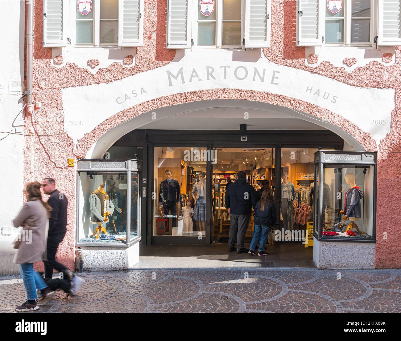 Arcades of merano hi-res stock photography and images - Alamy