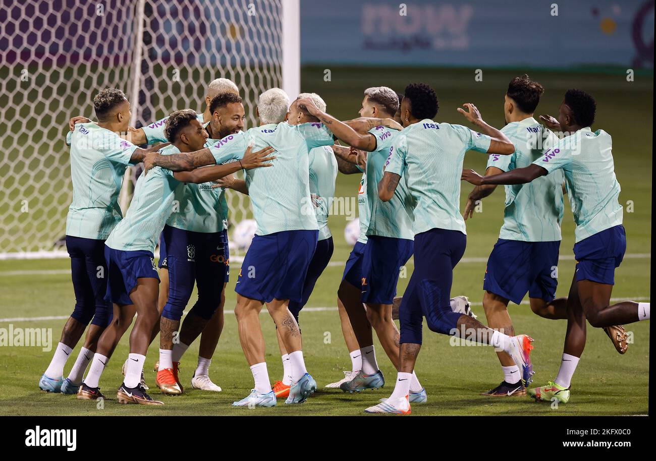 Doha, Catar. 20th Nov, 2022. Striker Neymar Jr during the Training of ...