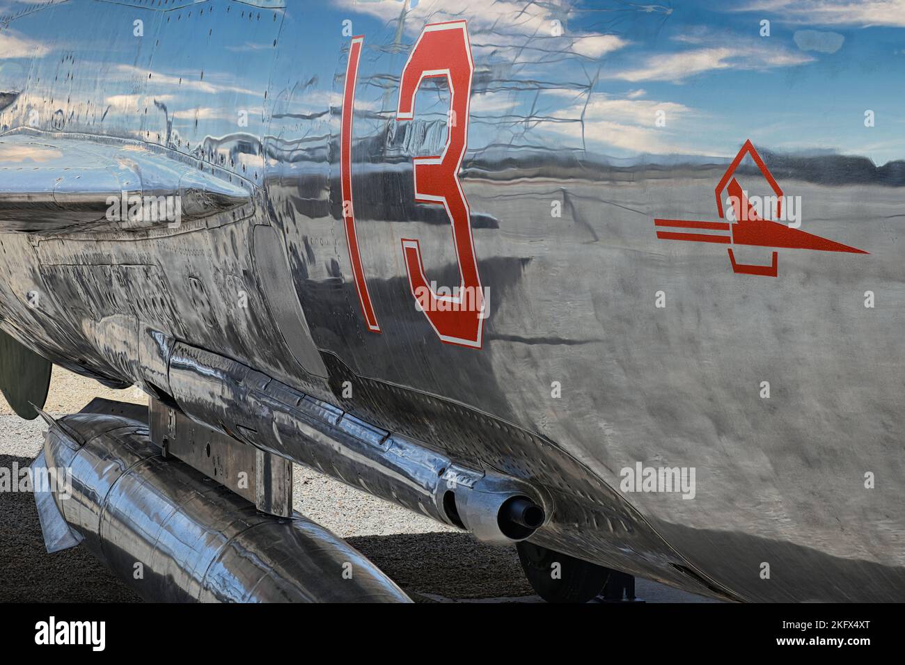 Mig 21 Fishbed Side Cannon Stock Photo - Alamy