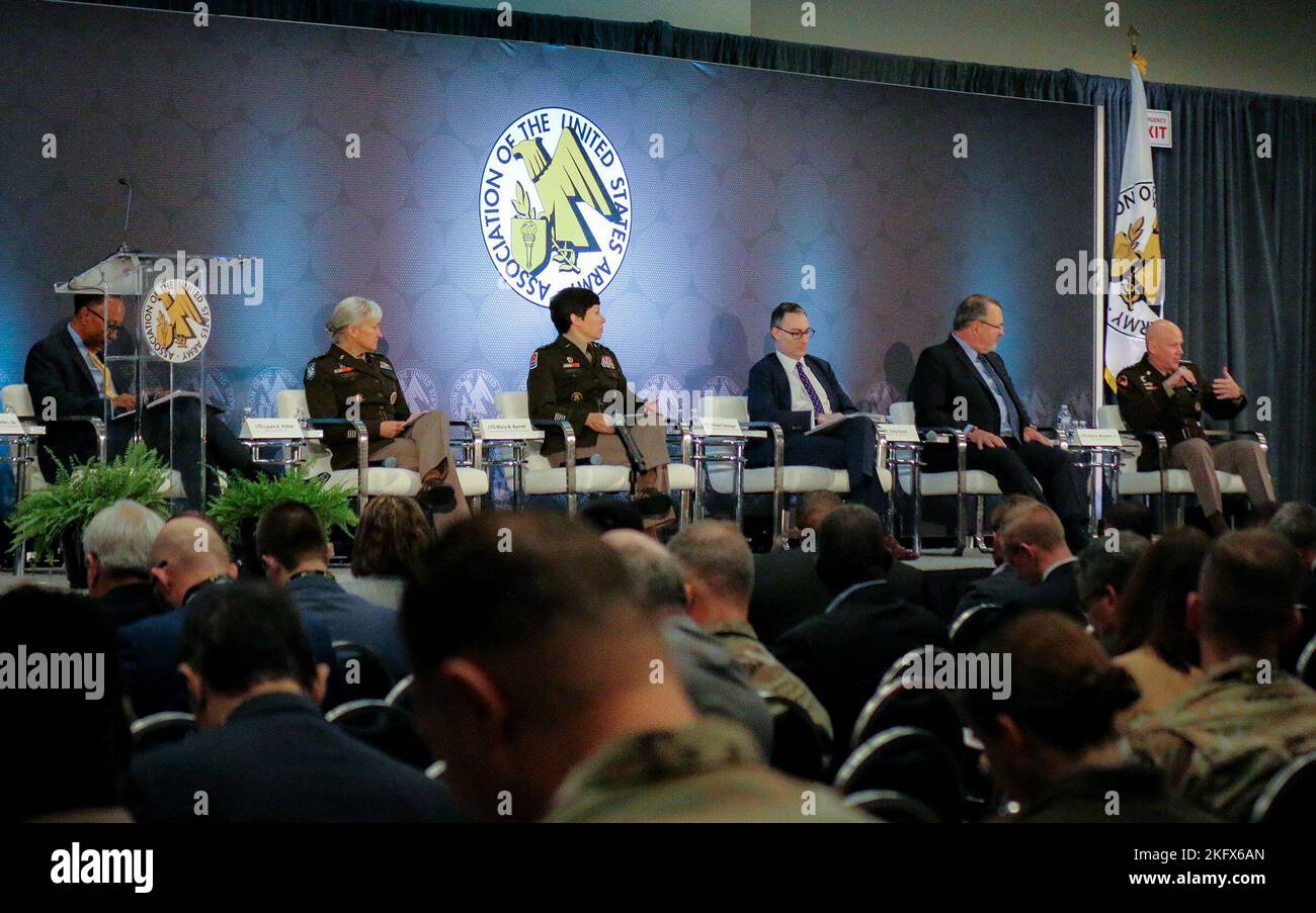 Lt. Gen. John Morrison Jr., U.S. Army Deputy Chief of Staff, G-6 ...