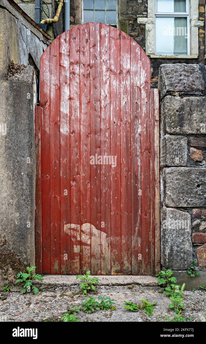 Back entry to house hi-res stock photography and images - Alamy