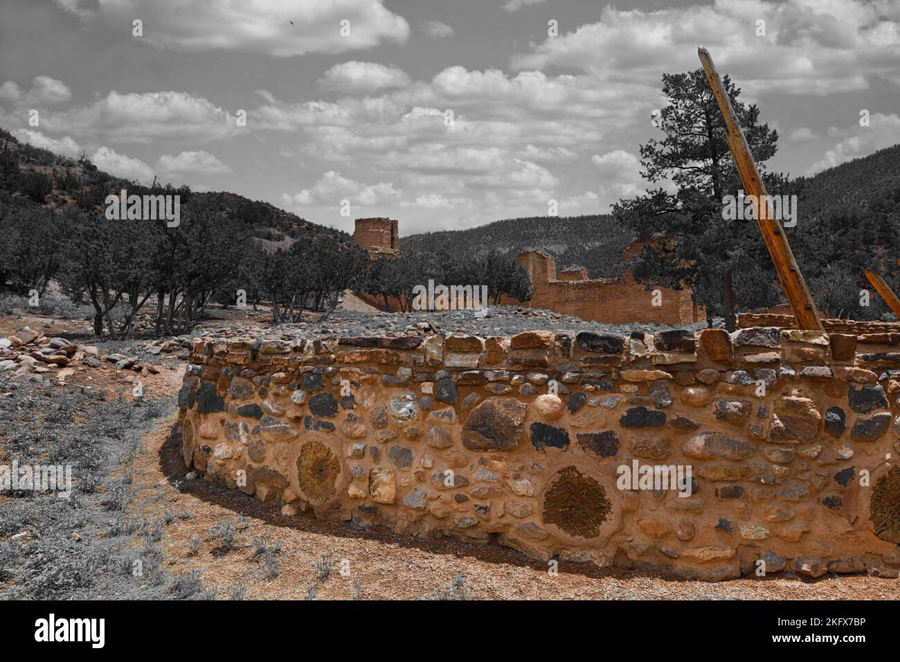 Gíusewa Pueblo Kiva with the Ruins of of the San José de los Jémez ...