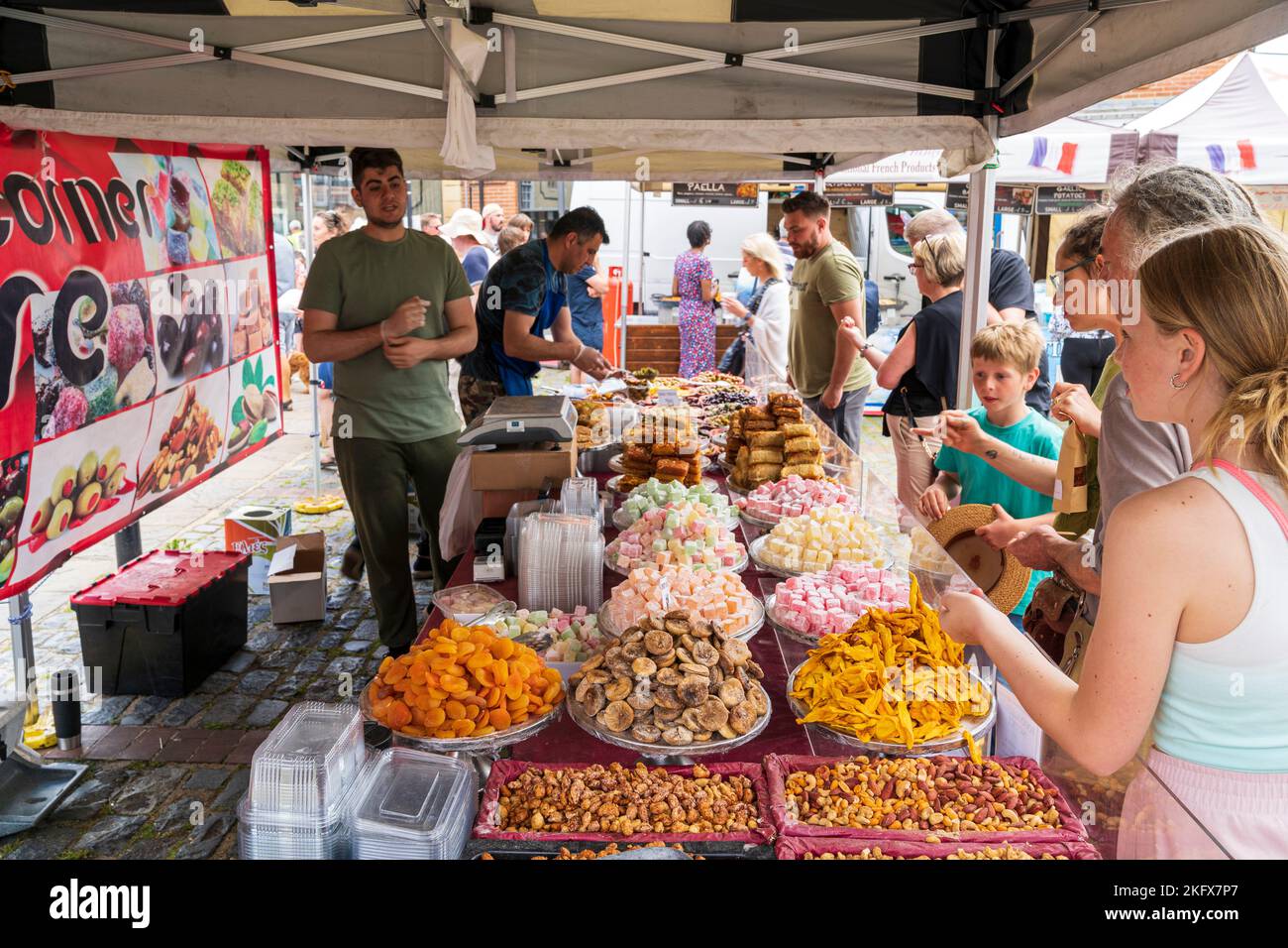 View along fruit stall hi-res stock photography and images - Alamy