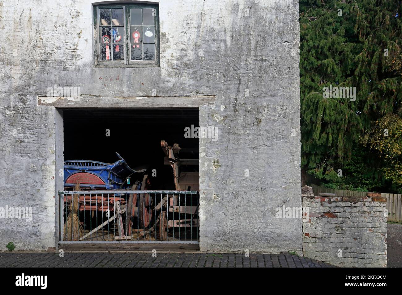 Cart shed, Llwyn yr Eos farmyard, St Fagans National Museum of History ...