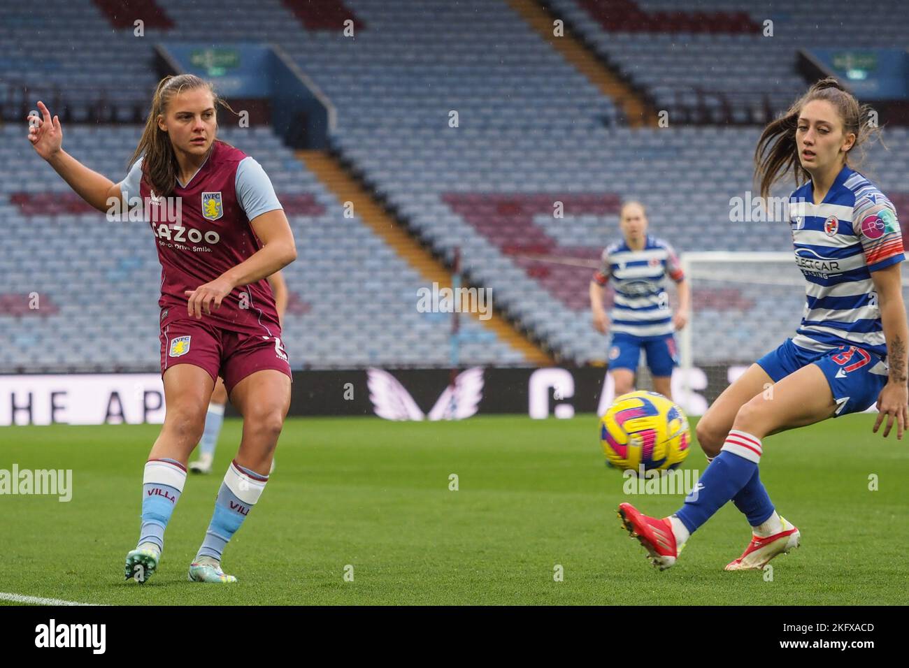 Sarah mayling of aston villa hi-res stock photography and images - Alamy