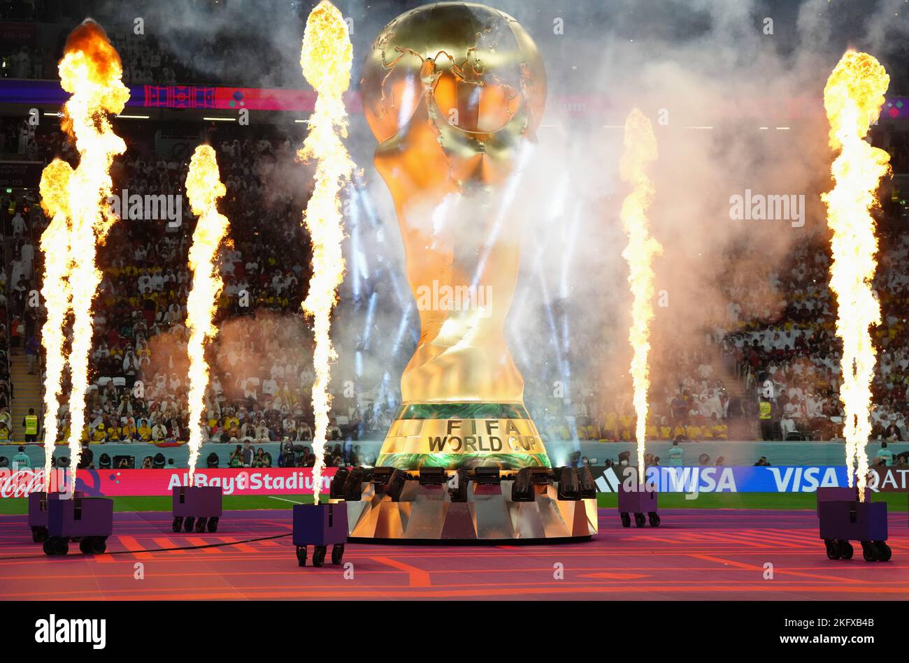 Statue fifa world cup trophy hi-res stock photography and images - Alamy