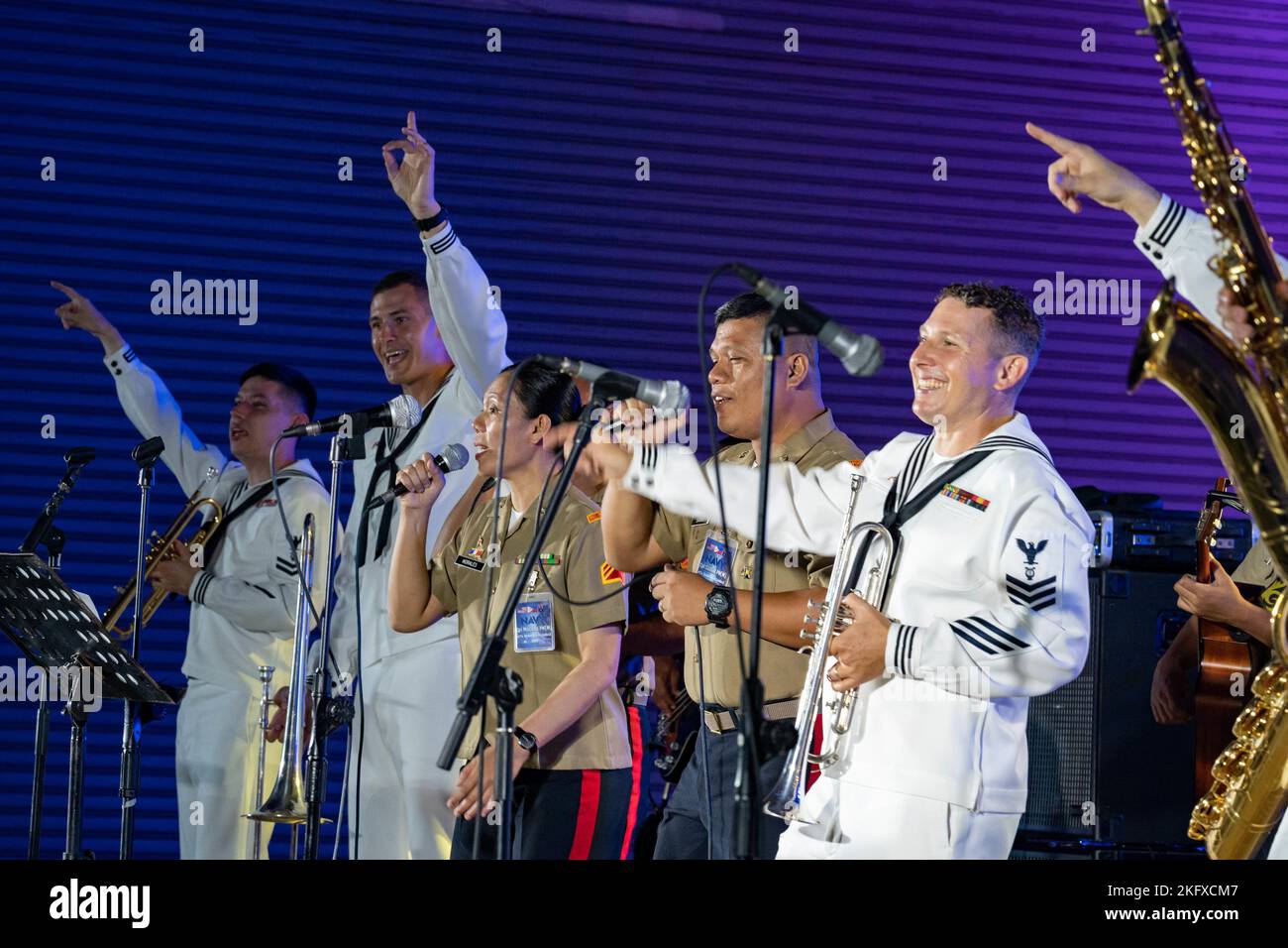 CEBU, Philippines (Oct. 13, 2022) Sailors, assigned to the U.S. 7th Fleet Band, and marines ...