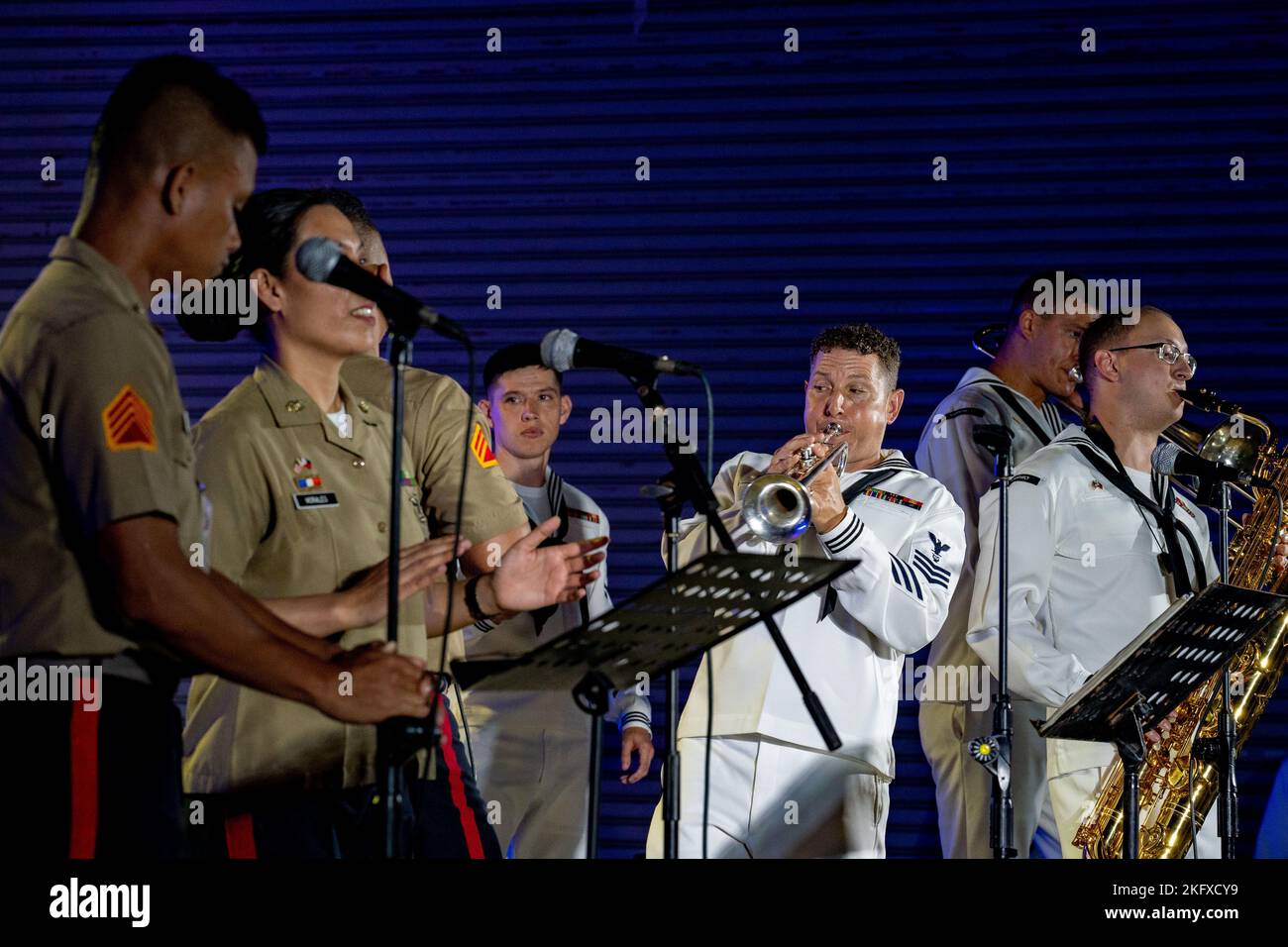 221013-N-DB724-2348 CEBU, Philippines (Oct. 13, 2022) Sailors, assigned to the U.S. 7th Fleet ...