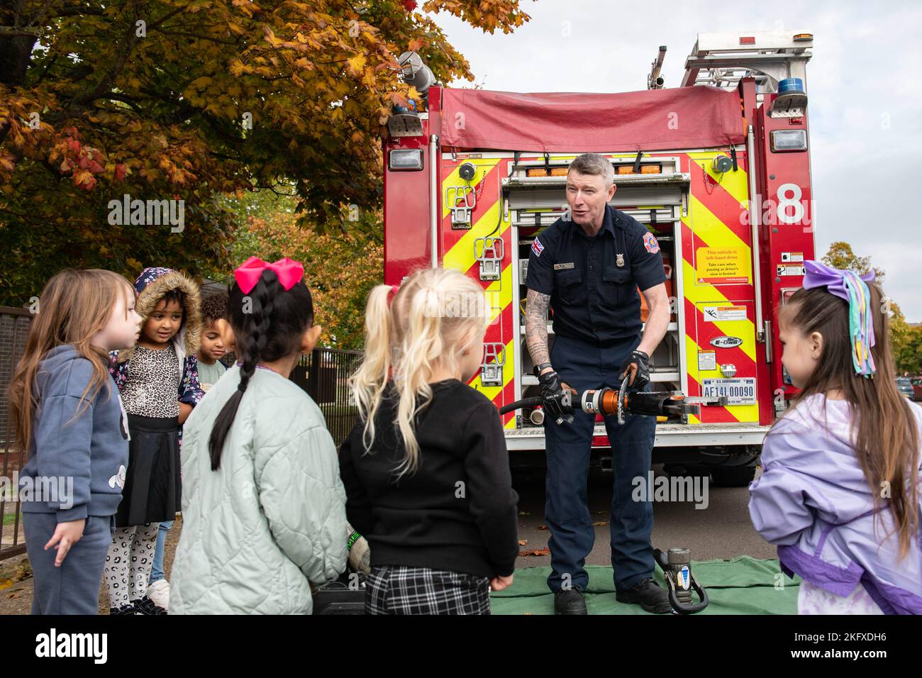 Stephen Poore, 423d Civil Engineer Squadron firefighter, shows RAF ...