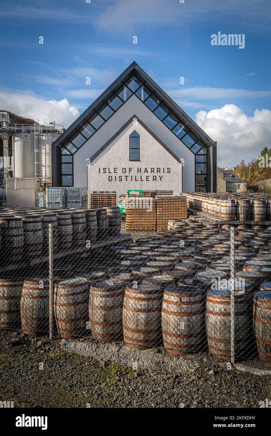 Whiskey distillery warehouse building hi-res stock photography and ...