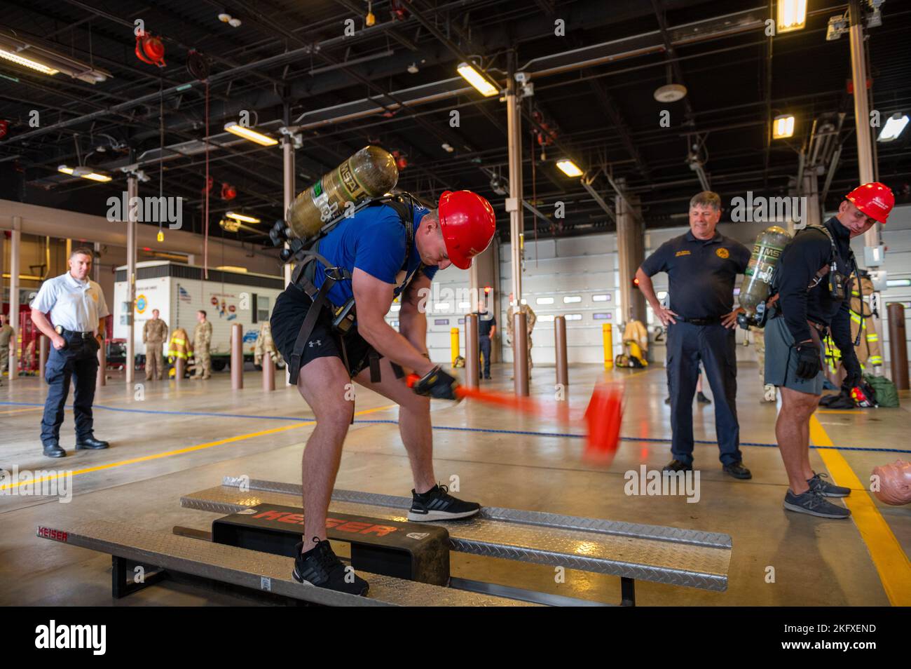 Keiser sled hi-res stock photography and images - Alamy