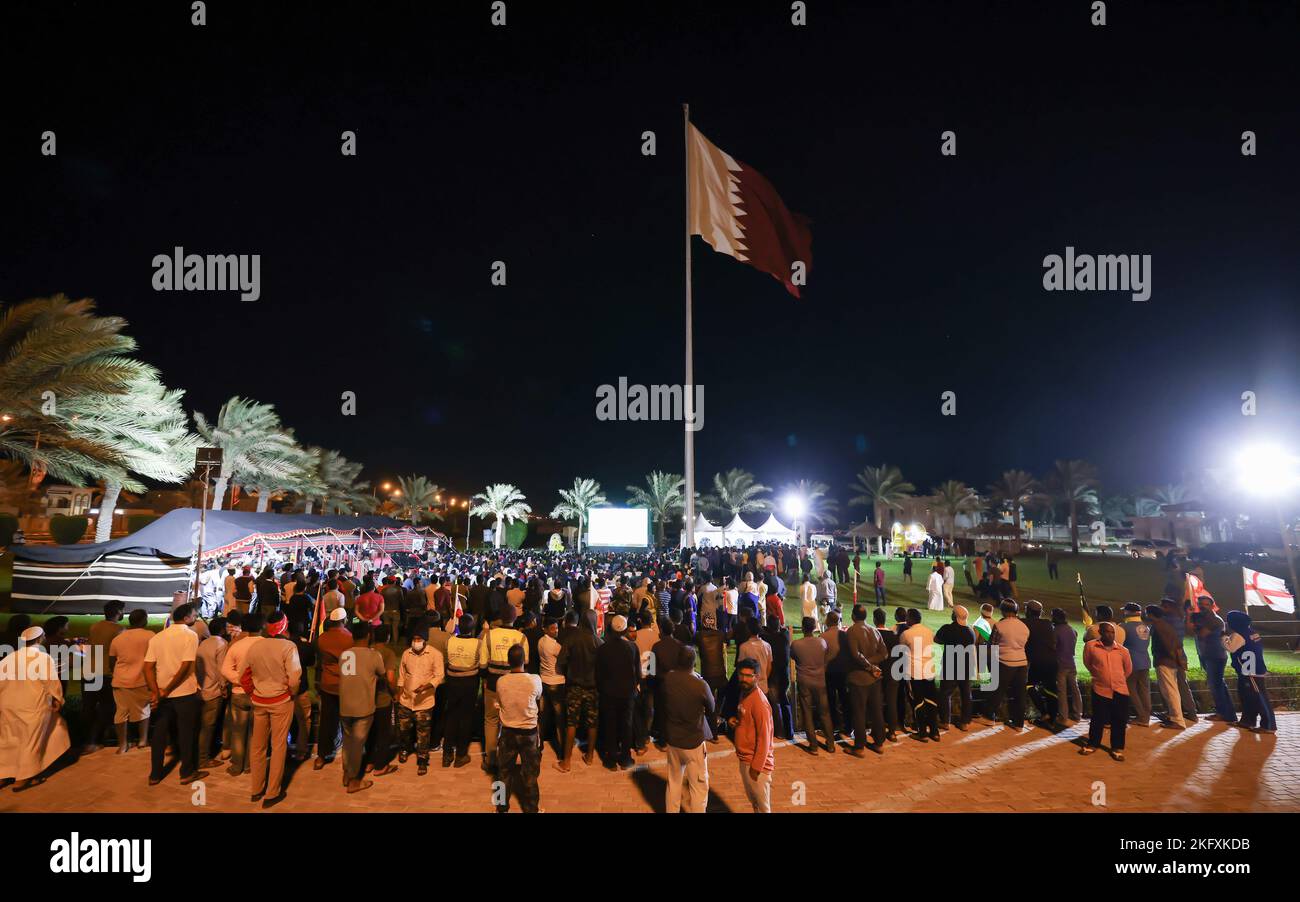 Al Ruwais, Qatar. 20th Nov, 2022. Large numbers of people watch the ...