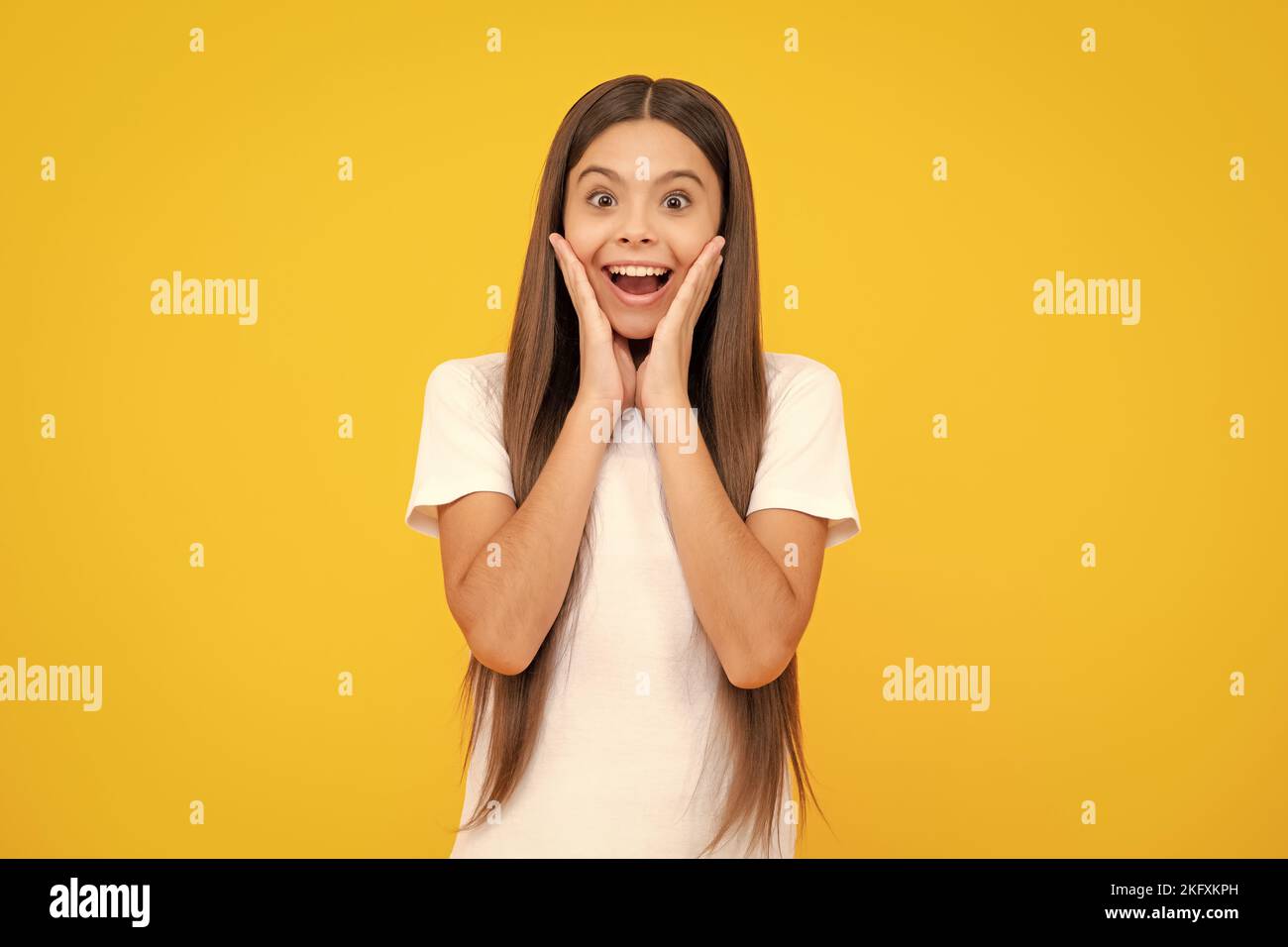 Amazed surprised emotions of young teenager girl. Teenager child girl ...