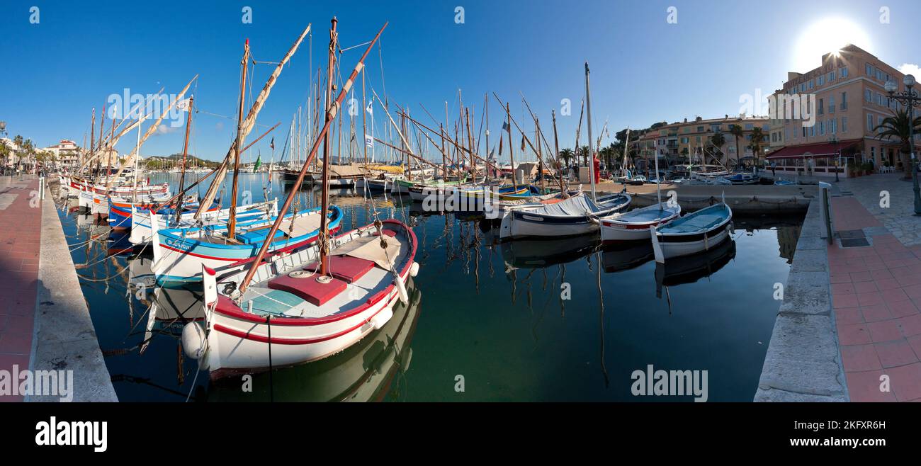 France. Var (83) Sanary-sur-Mer. Pointus provencal boats in the harbor ...