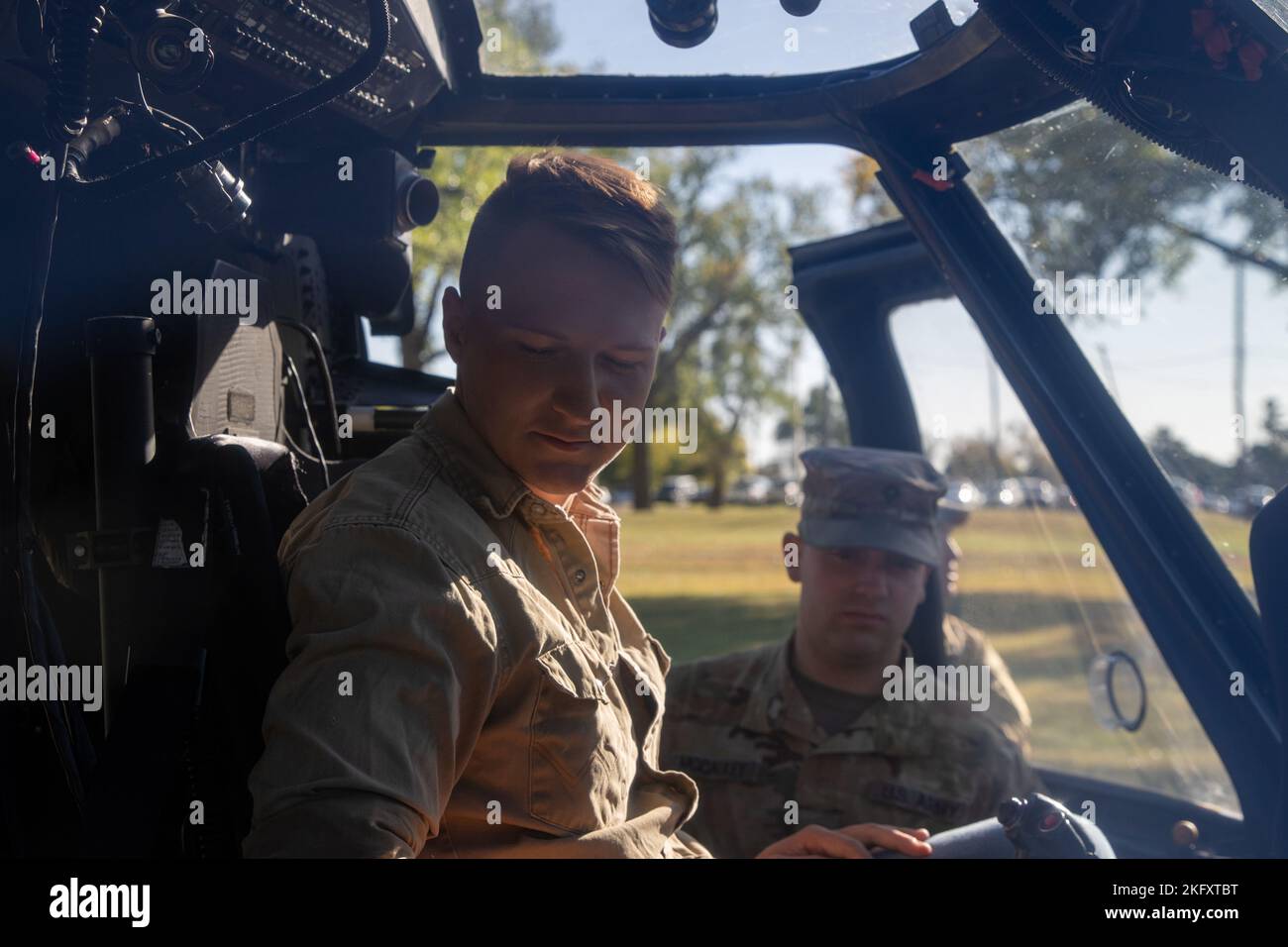 Soldiers assigned to the 1st Combat Aviation Brigade, 1st Infantry ...