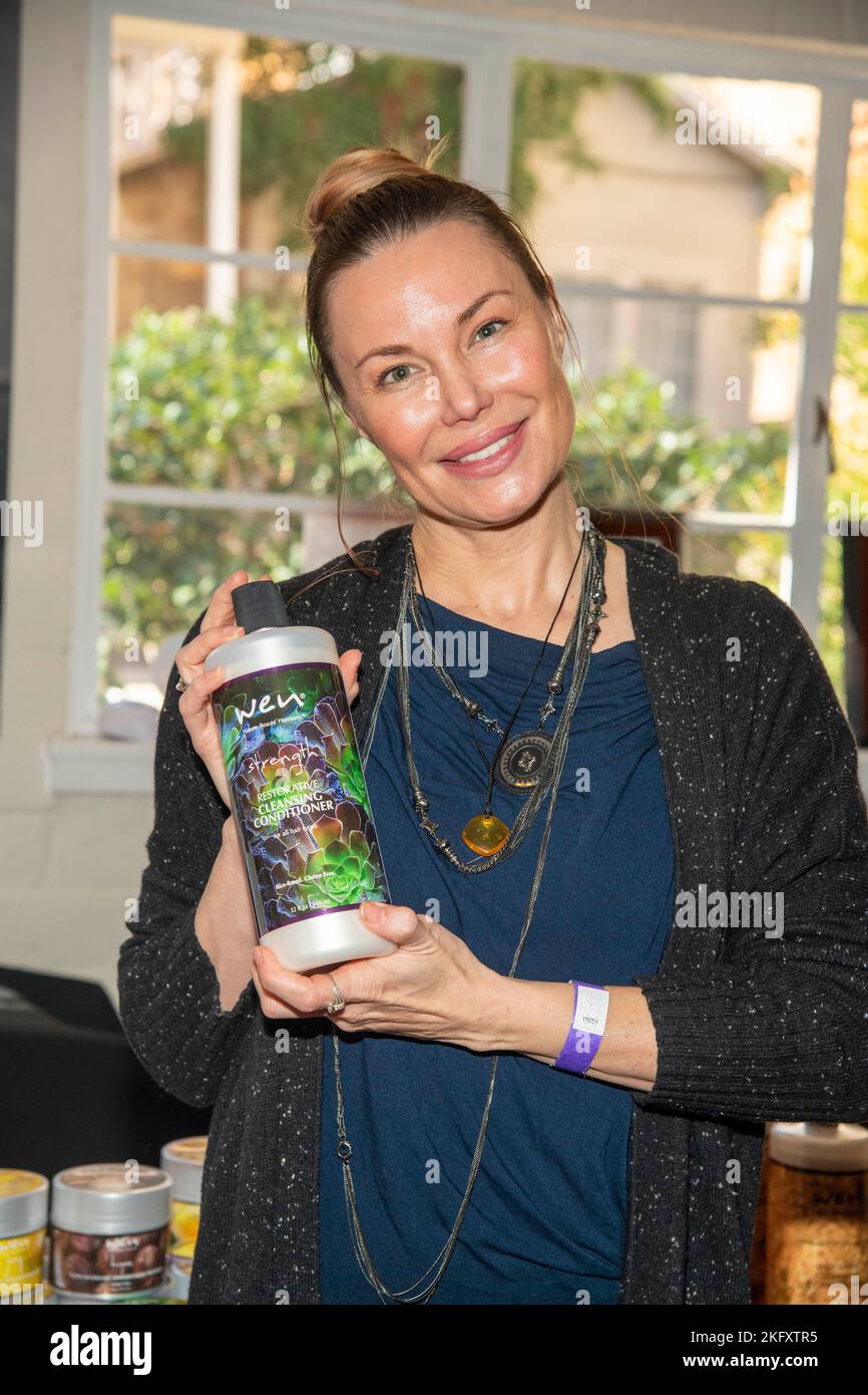 Los Angeles, USA. 19th Nov, 2022. Jon Mack attends 2022 American Music ...