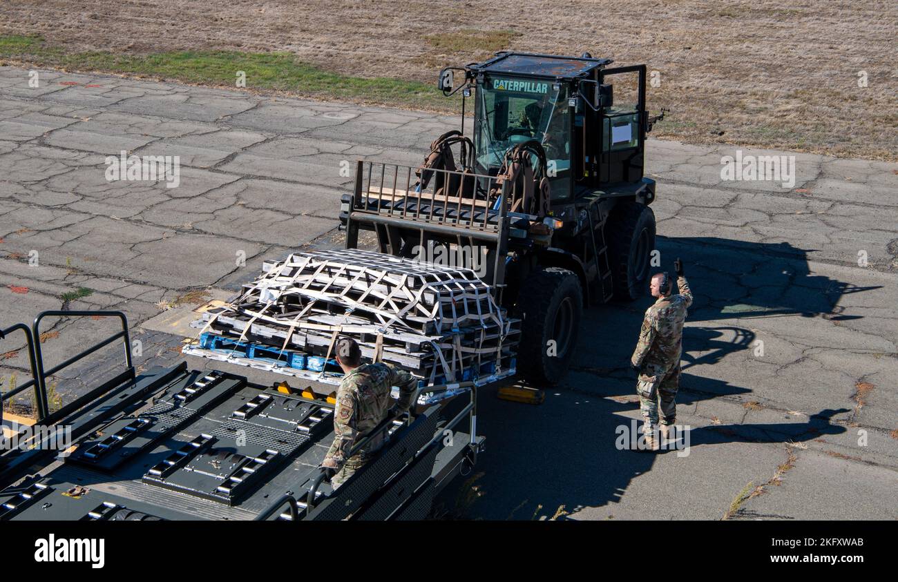 U.S. Air Force Airmen with the 60th Air Mobility Wing and 921st ...