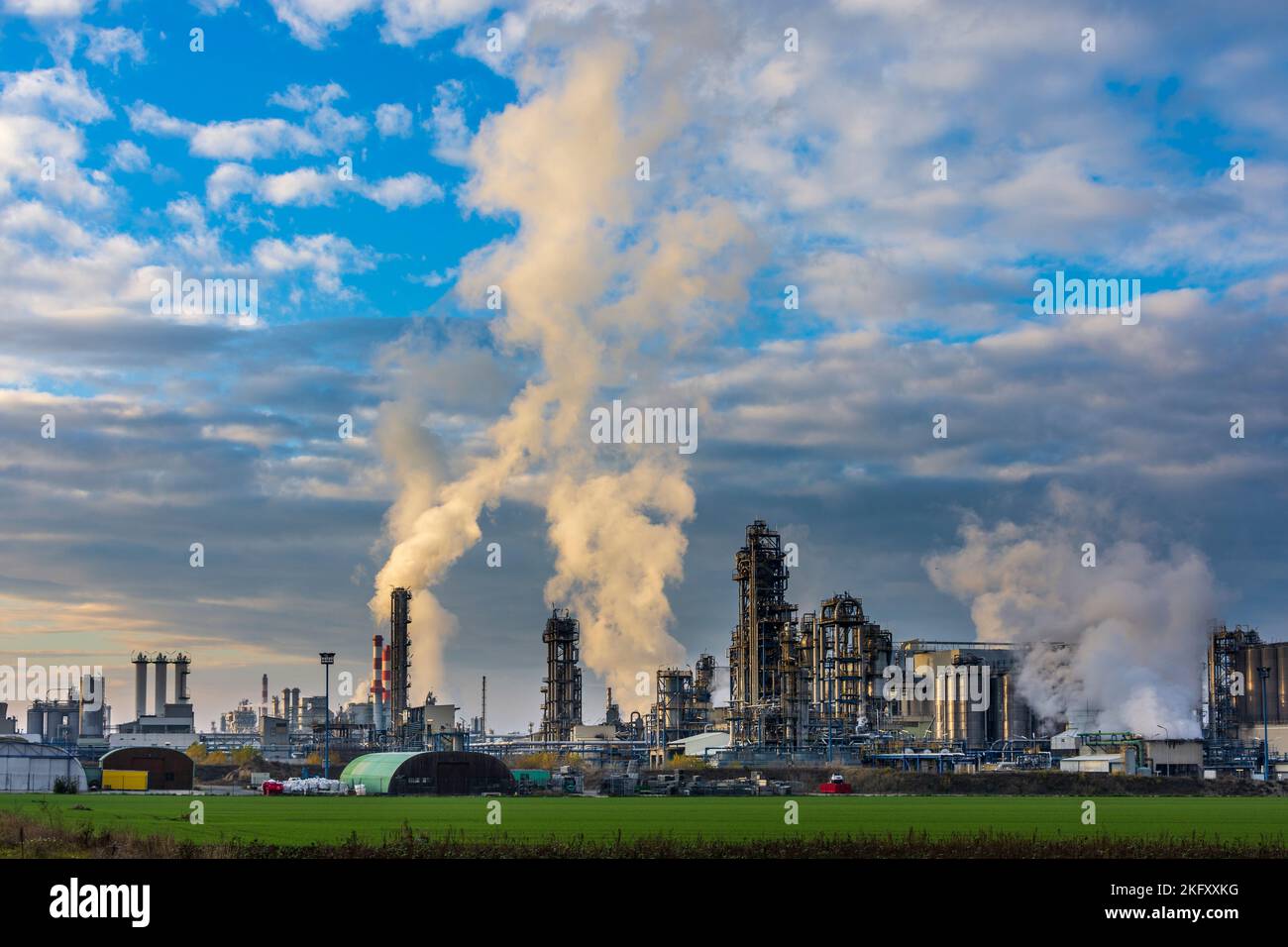 Schwechat: Borealis AG, plants for the production of polypropylene (PP ...