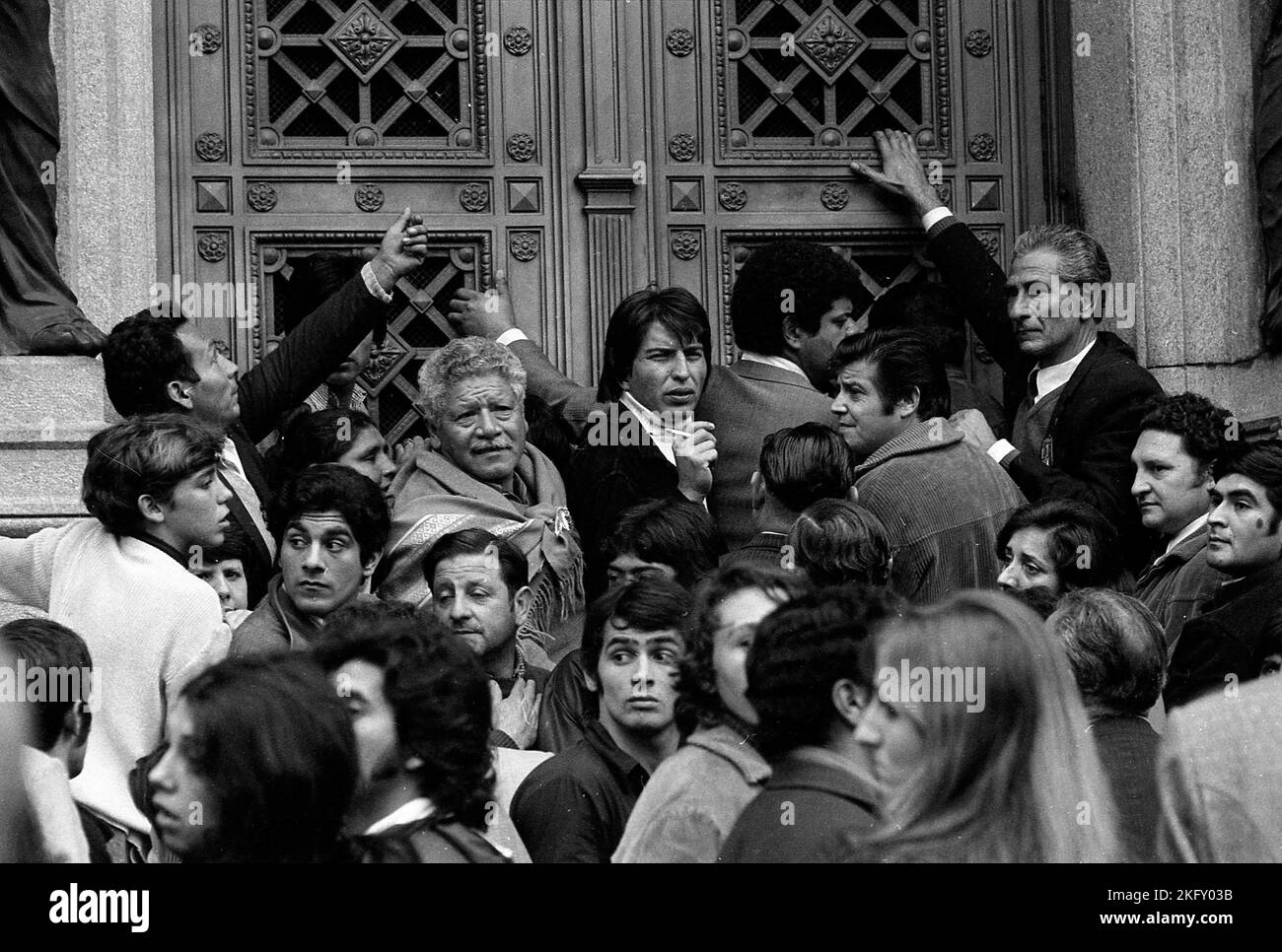 Juan Domingo Perón funeral, Congreso Nacional (National Congress ...