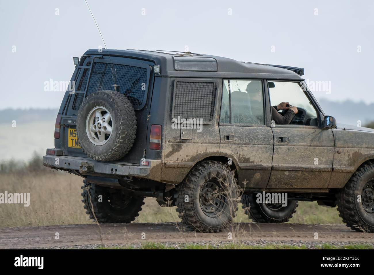 modified off-road land rover discovery Mk III 4x4 off road vehicle ...